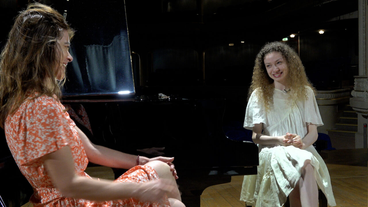 Arielle Beck, pianiste - Interview de la jeune prodige | Marie-Céline